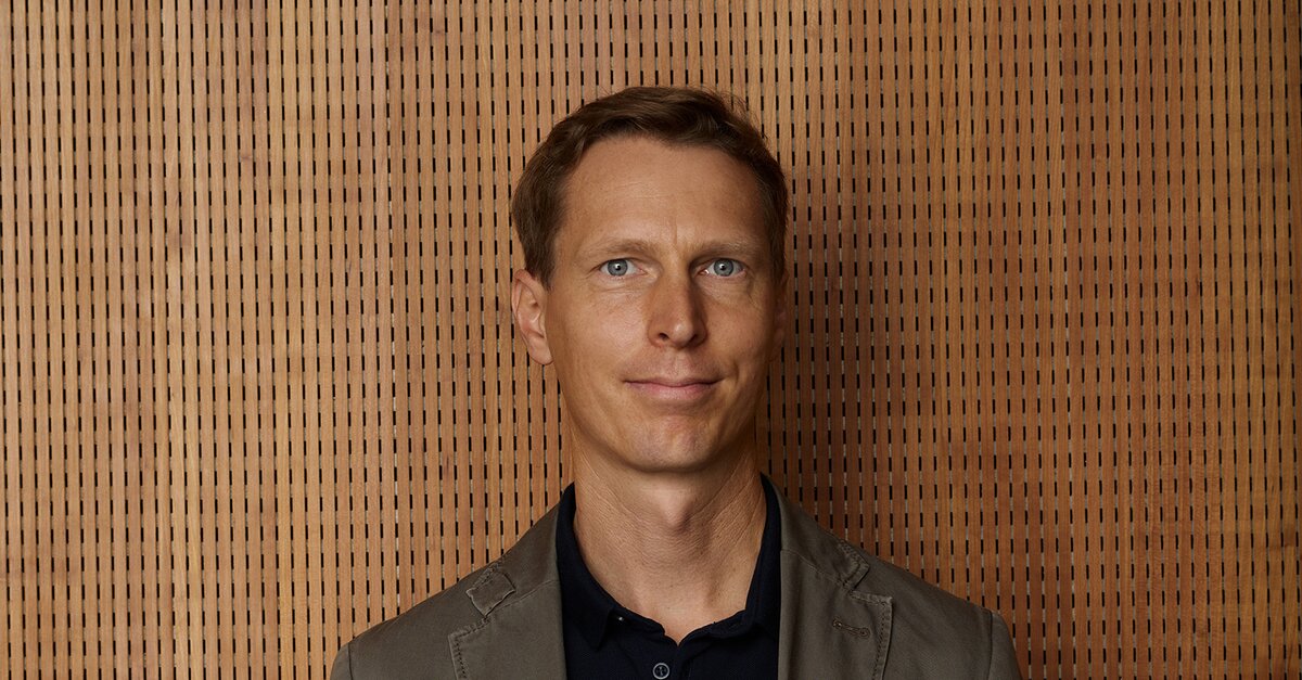 Roland Mayer-Sams - Universität Mozarteum