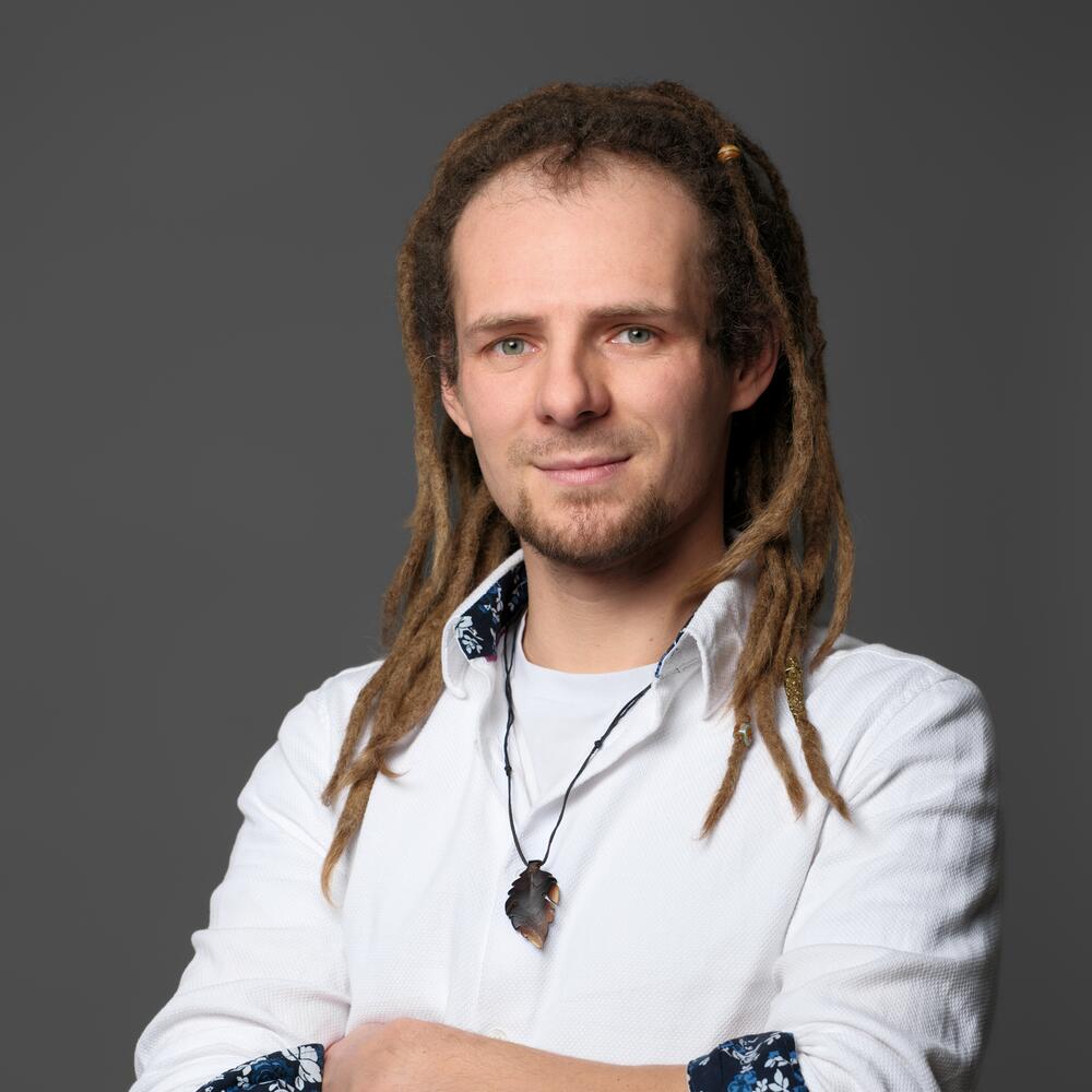 Sebastian Frisch - Universität Mozarteum